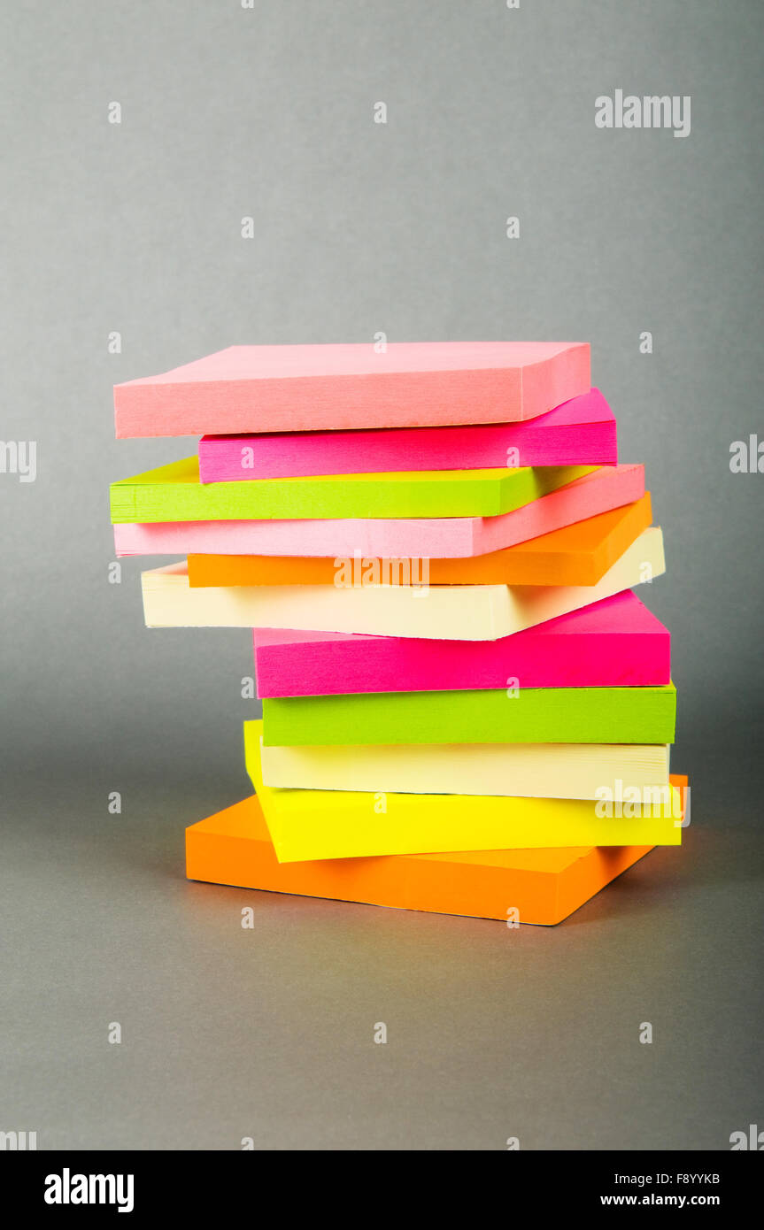 Colorful reminder notes on the color background Stock Photo - Alamy