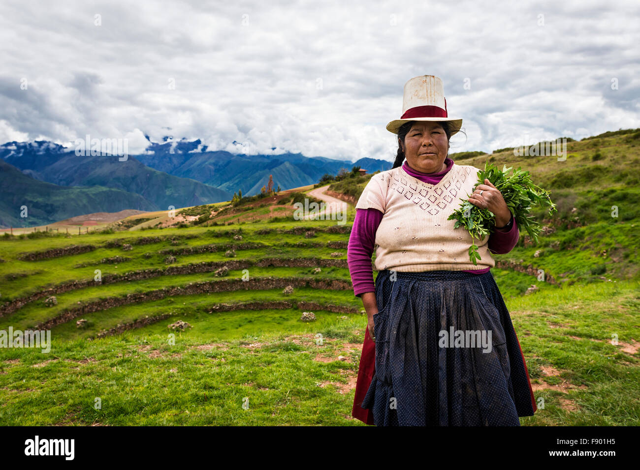 Inca women peru andes hi-res stock photography and images - Alamy