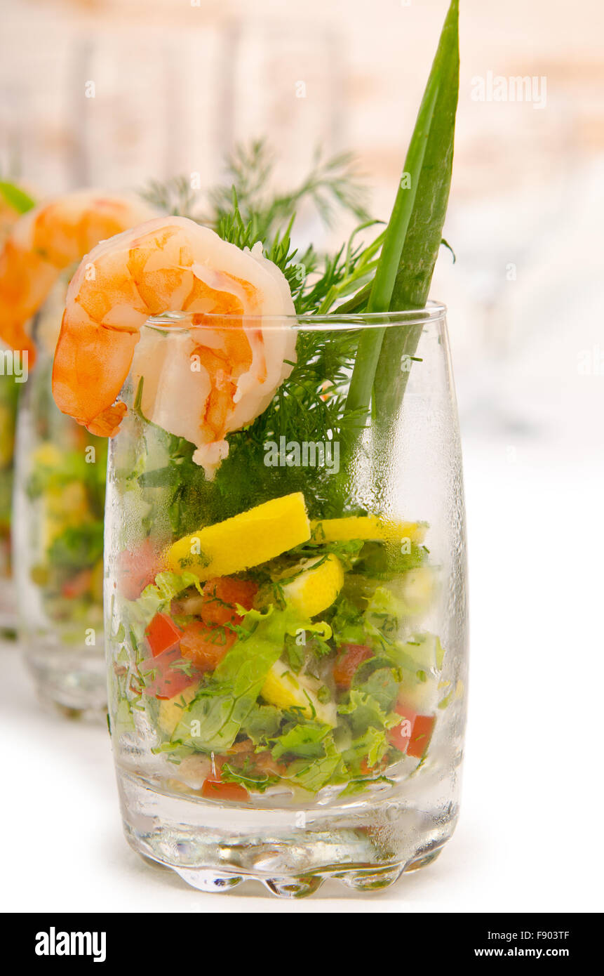 Prawns in the glass Stock Photo - Alamy