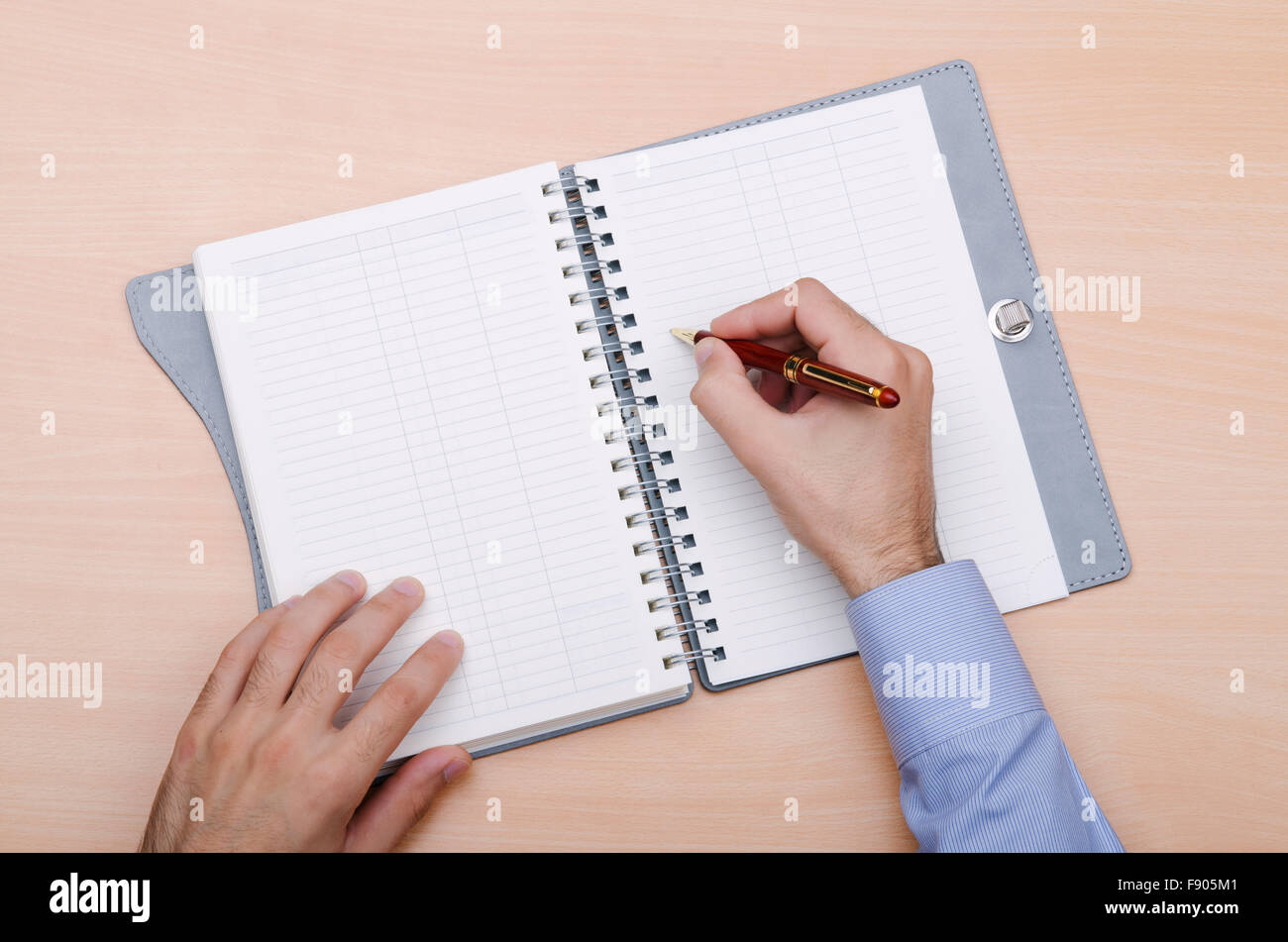 Hand writing a letter Stock Photo - Alamy