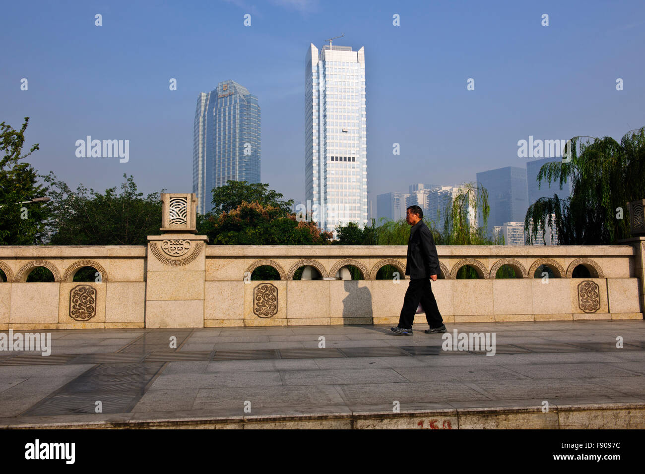Chengdu city scape hi-res stock photography and images - Alamy