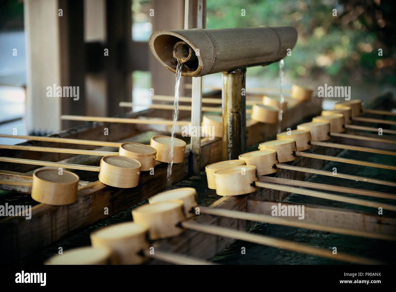 Hand-washing pool in Shrine, Tokyo Stock Photo - Alamy