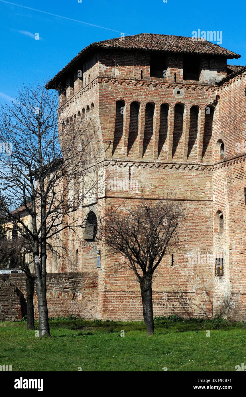 Italy lombardy visconteo castle hi-res stock photography and images - Alamy