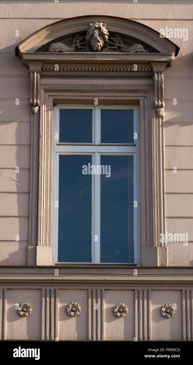 Baroque window architecture hi-res stock photography and images - Alamy