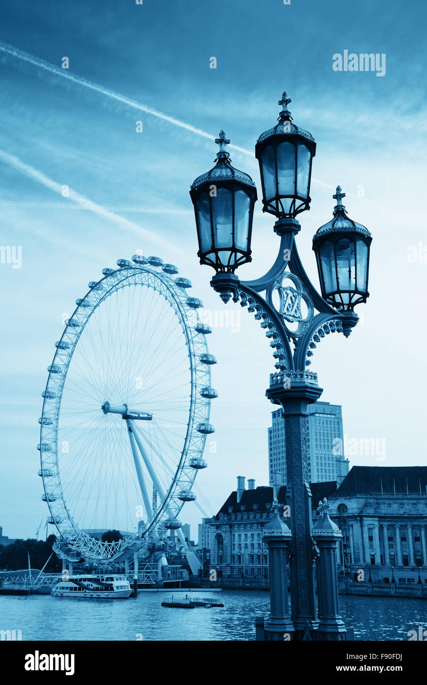 Vintage lamp post on Westminster Bridge in London Stock Photo - Alamy