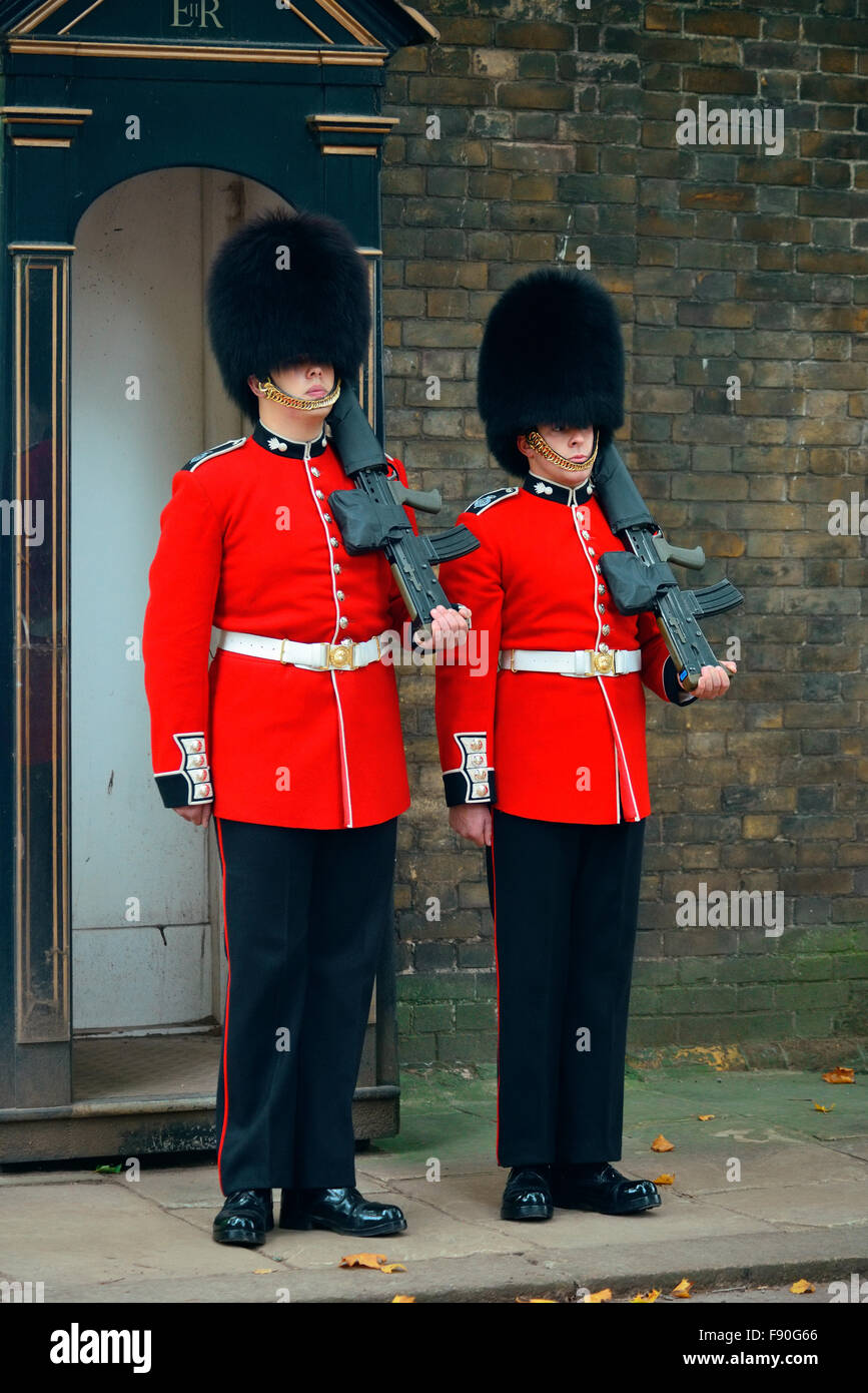 English infantry guard hi-res stock photography and images - Alamy