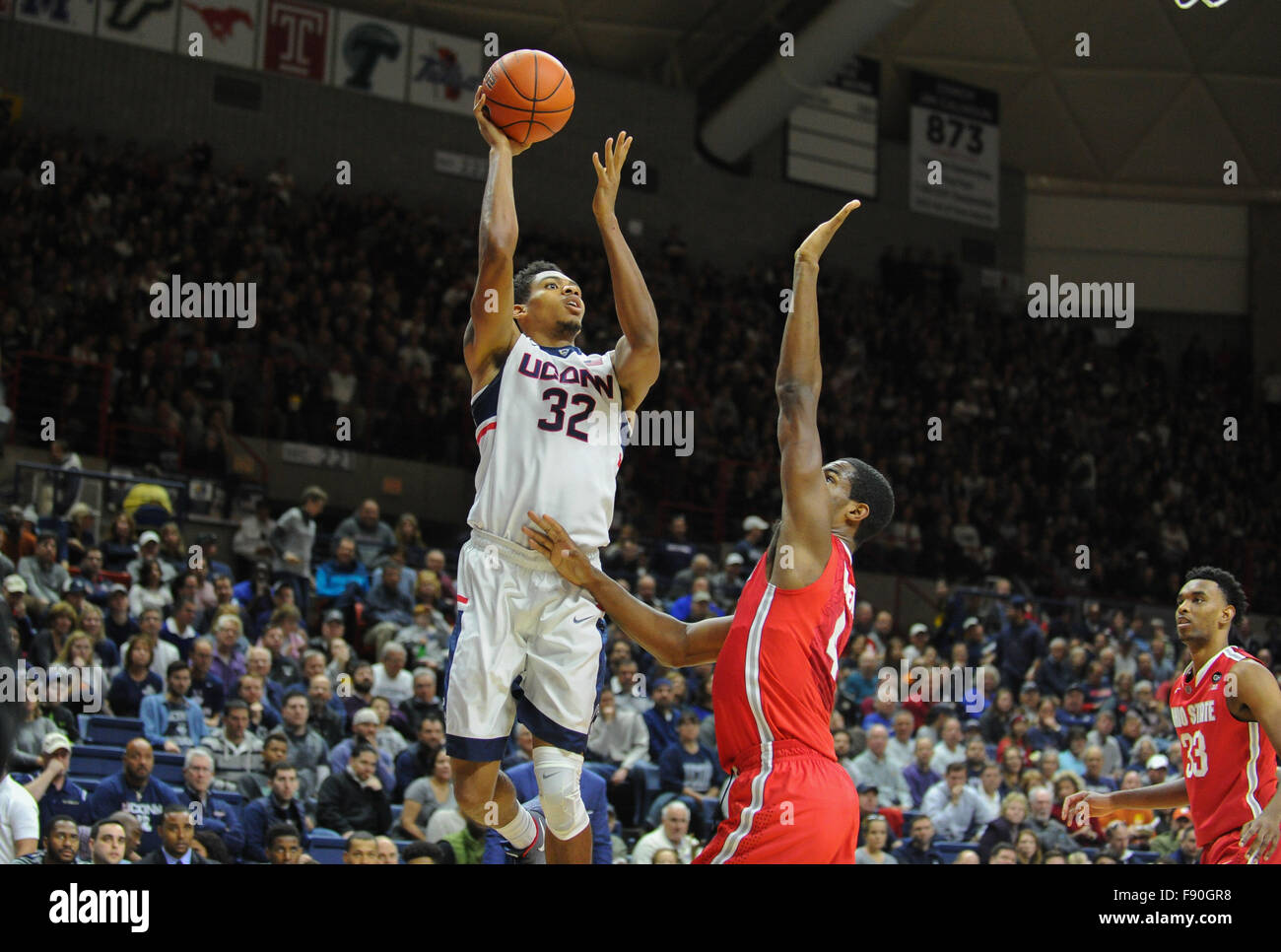 Storrs, Connecticut, USA. 12th Dec, 2015. Shonn Miller (32) of Uconn in ...