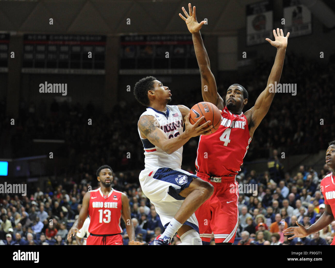 Storrs, Connecticut, USA. 12th Dec, 2015. Shonn Miller (32) of Uconn in ...