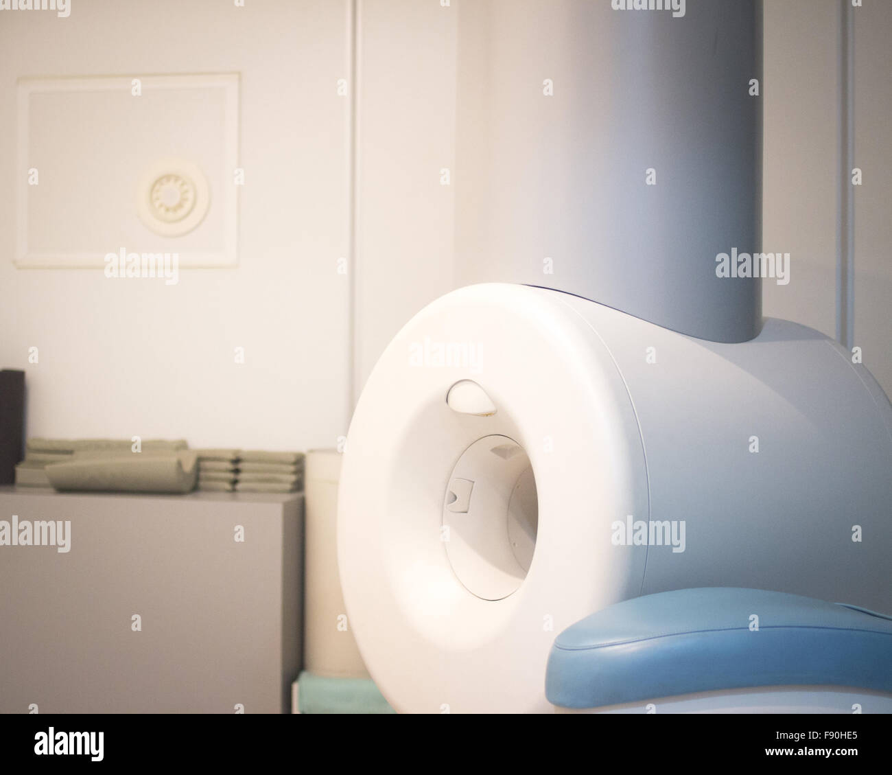 Fully open high field Magnetic Resonance Image MRI Nuclear CAT Scan ...