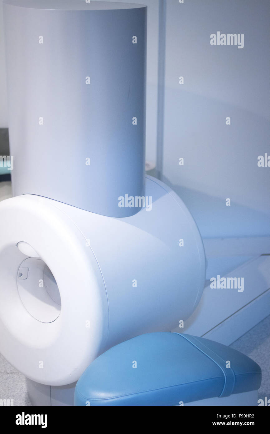 Fully open high field Magnetic Resonance Image MRI Nuclear CAT Scan ...