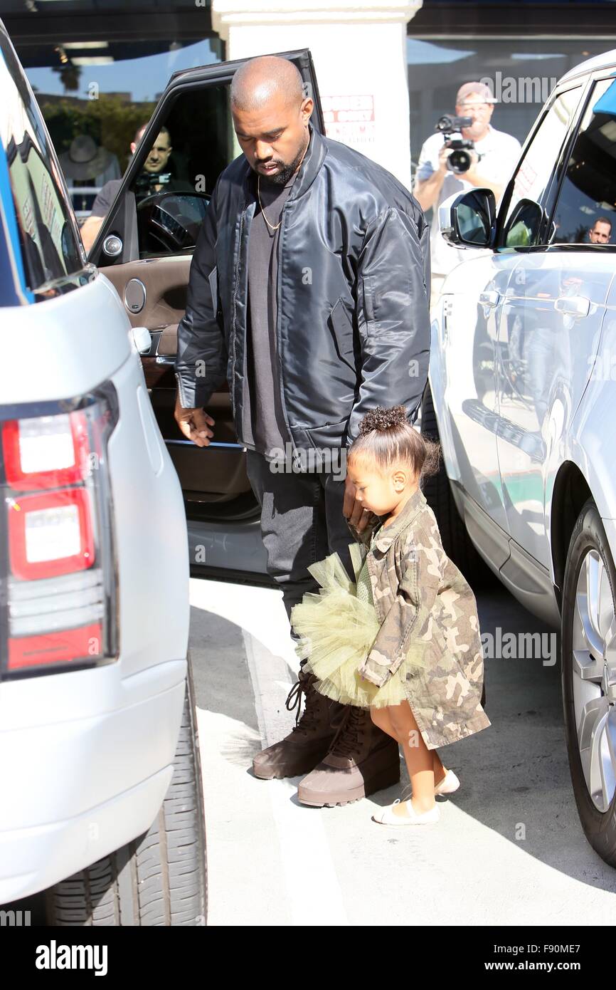 Kanye West and Kourtney Kardashian seen leaving ballet class together ...