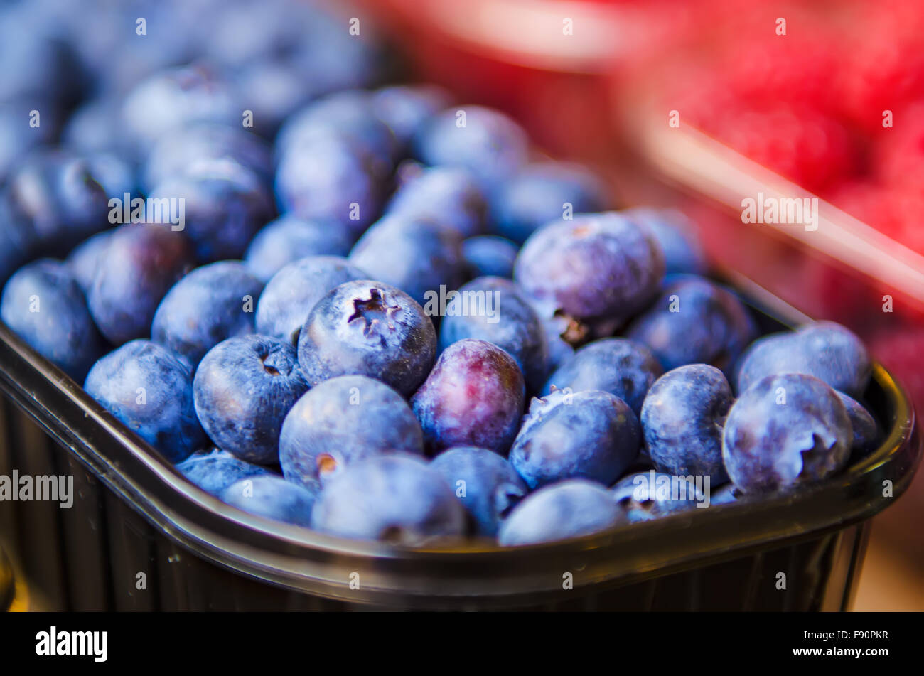 Fresh blueberry at market Stock Photo - Alamy