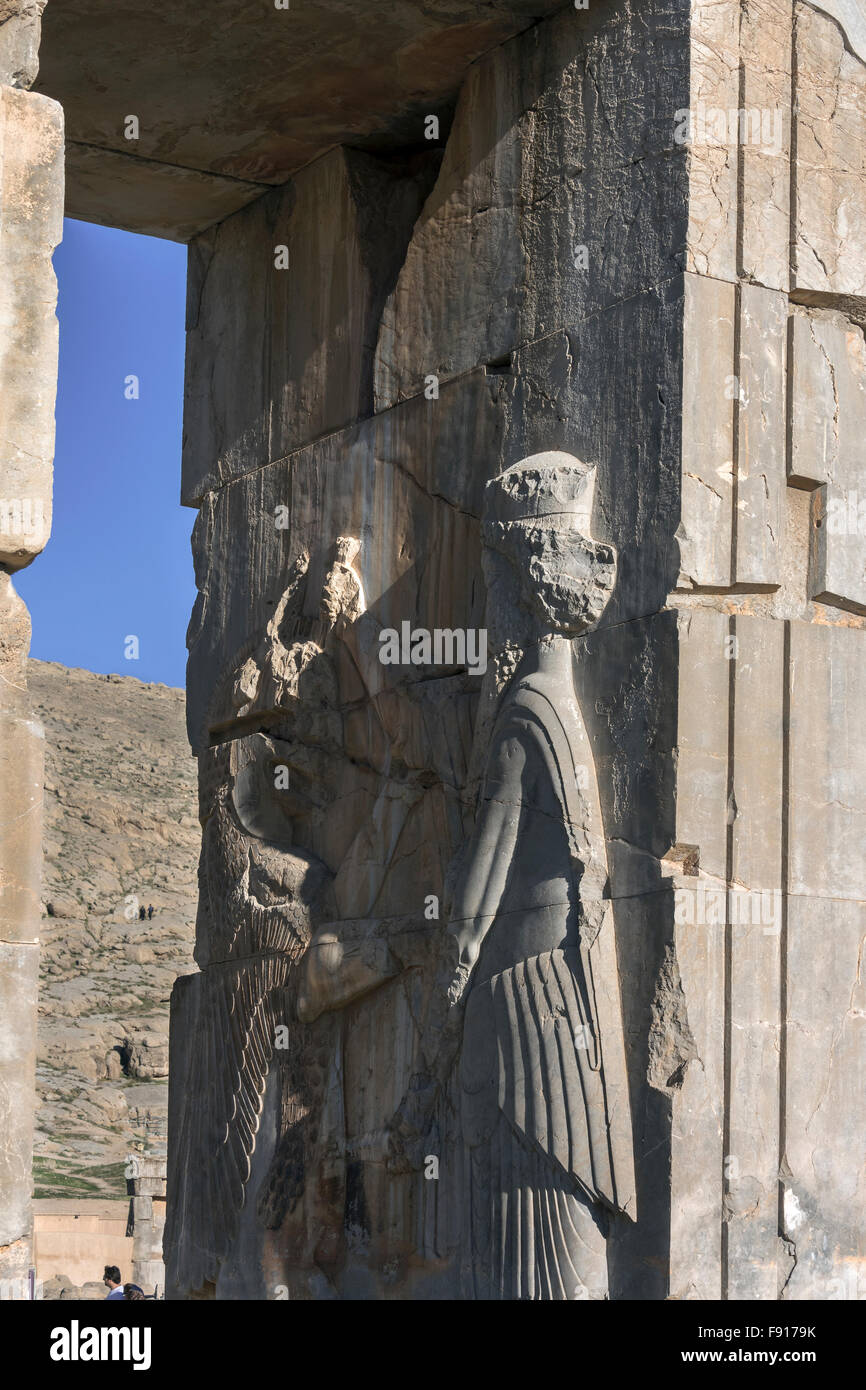 Bas relief of Darius the Great fighting a Lamassu (winged lion ...