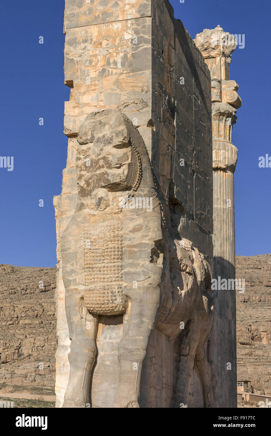 Lamassu gate hi-res stock photography and images - Alamy