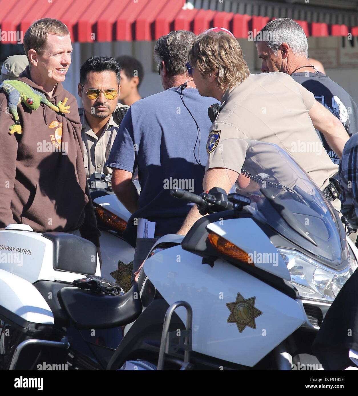 Dax shepard motorcycle hi-res stock photography and images - Alamy