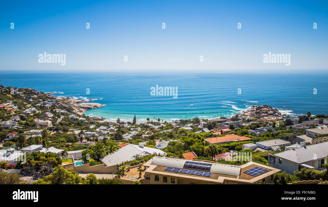 Camps bay beach restaurant hi-res stock photography and images - Alamy