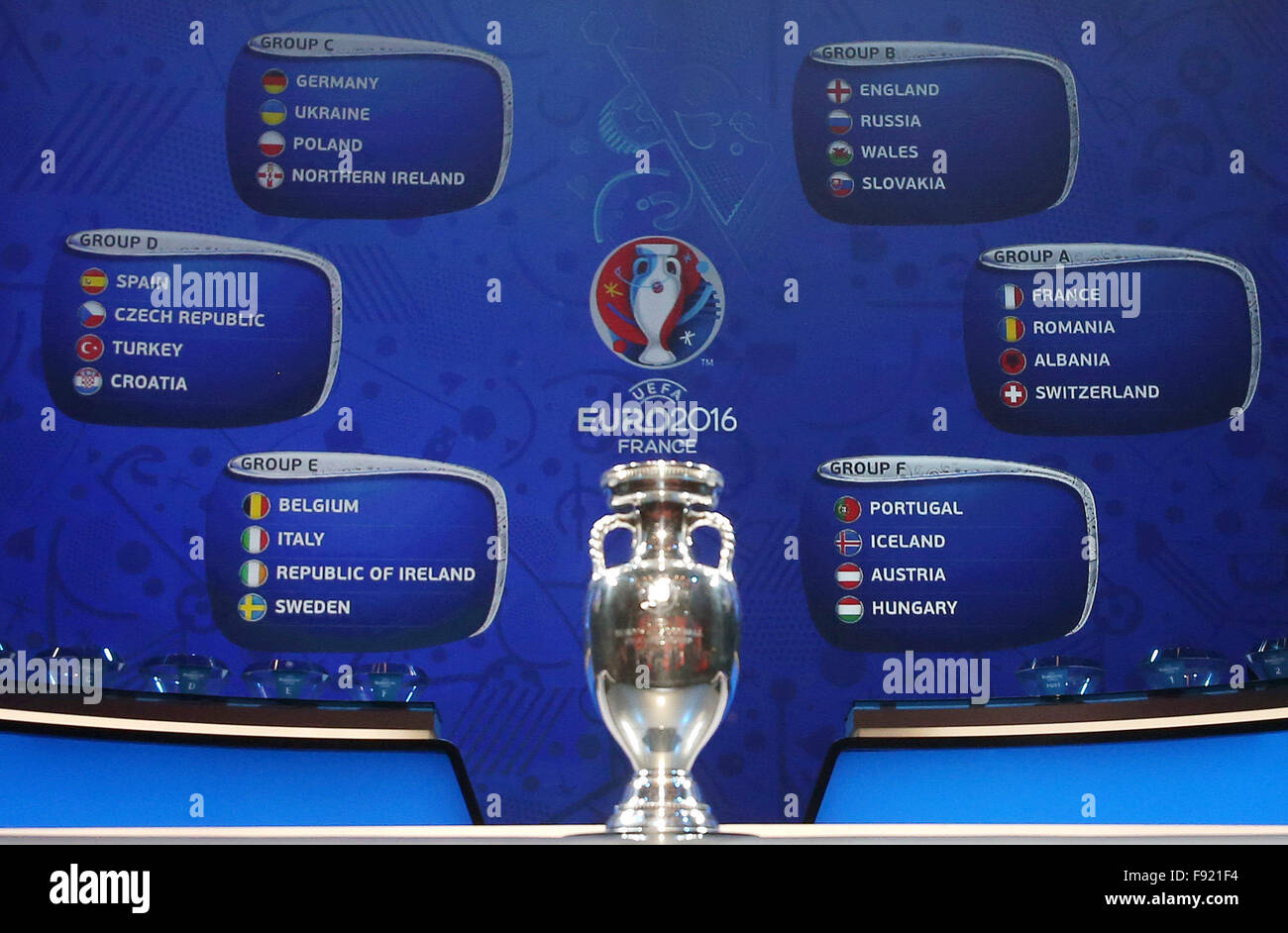 Uefa euro 2016 draw paris hi-res stock photography and images - Alamy