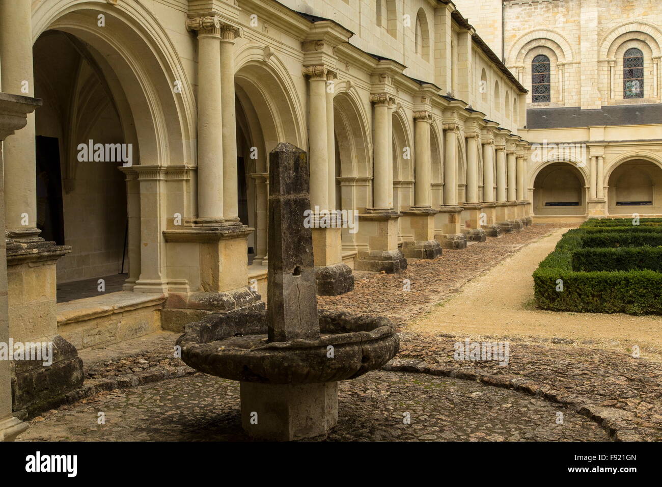 Fontevraud abbey hi-res stock photography and images - Alamy