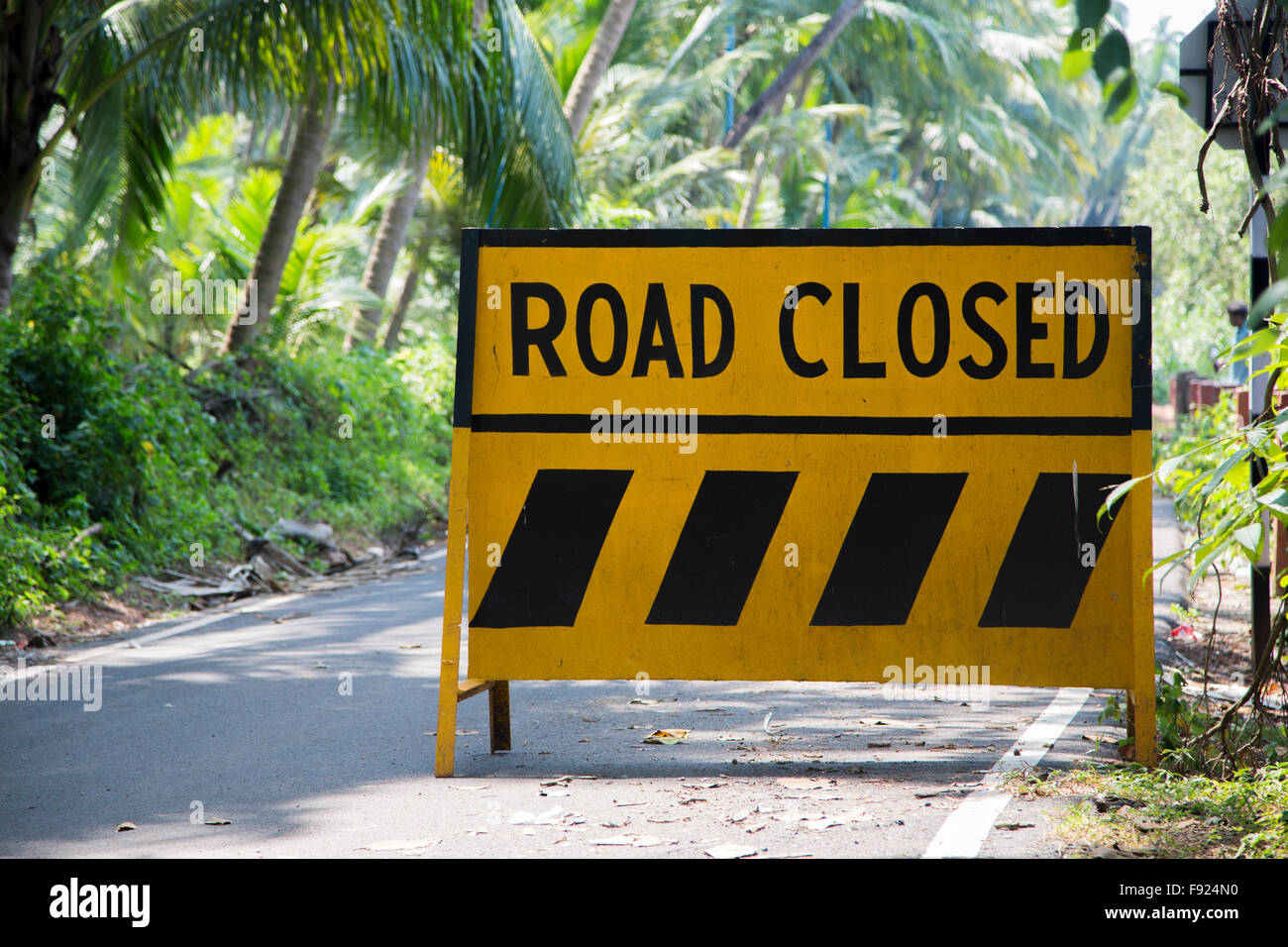 Road sign in Goa, India Stock Photo - Alamy