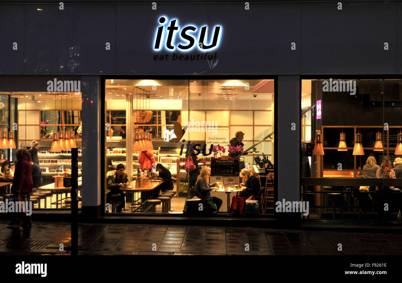 Itsu restaurant brighton hi-res stock photography and images - Alamy