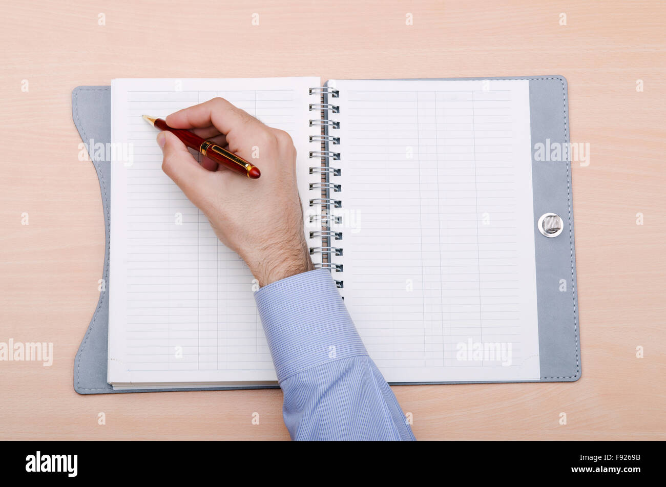 Hand writing a letter Stock Photo - Alamy