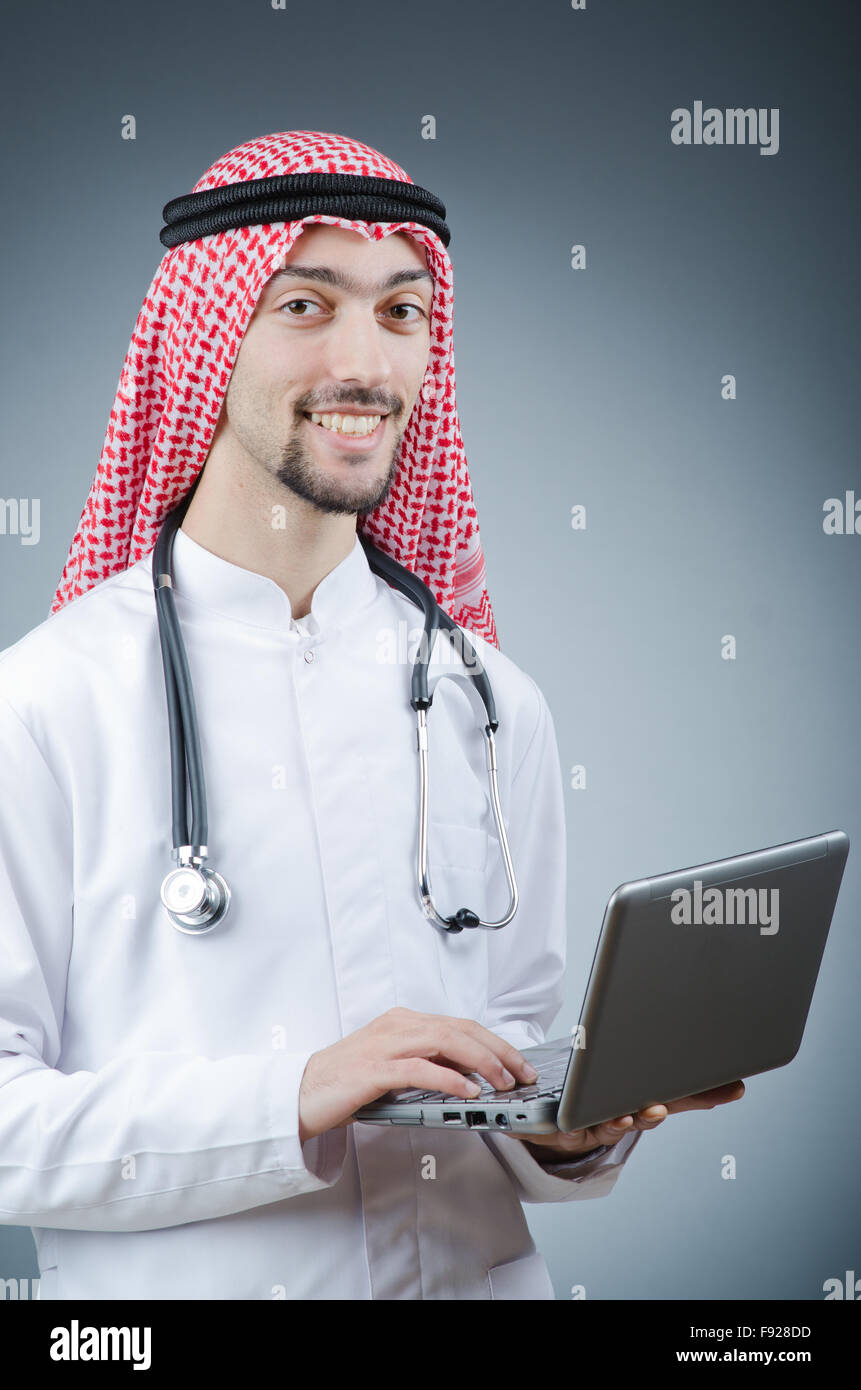 Arab doctor working in hospital Stock Photo - Alamy