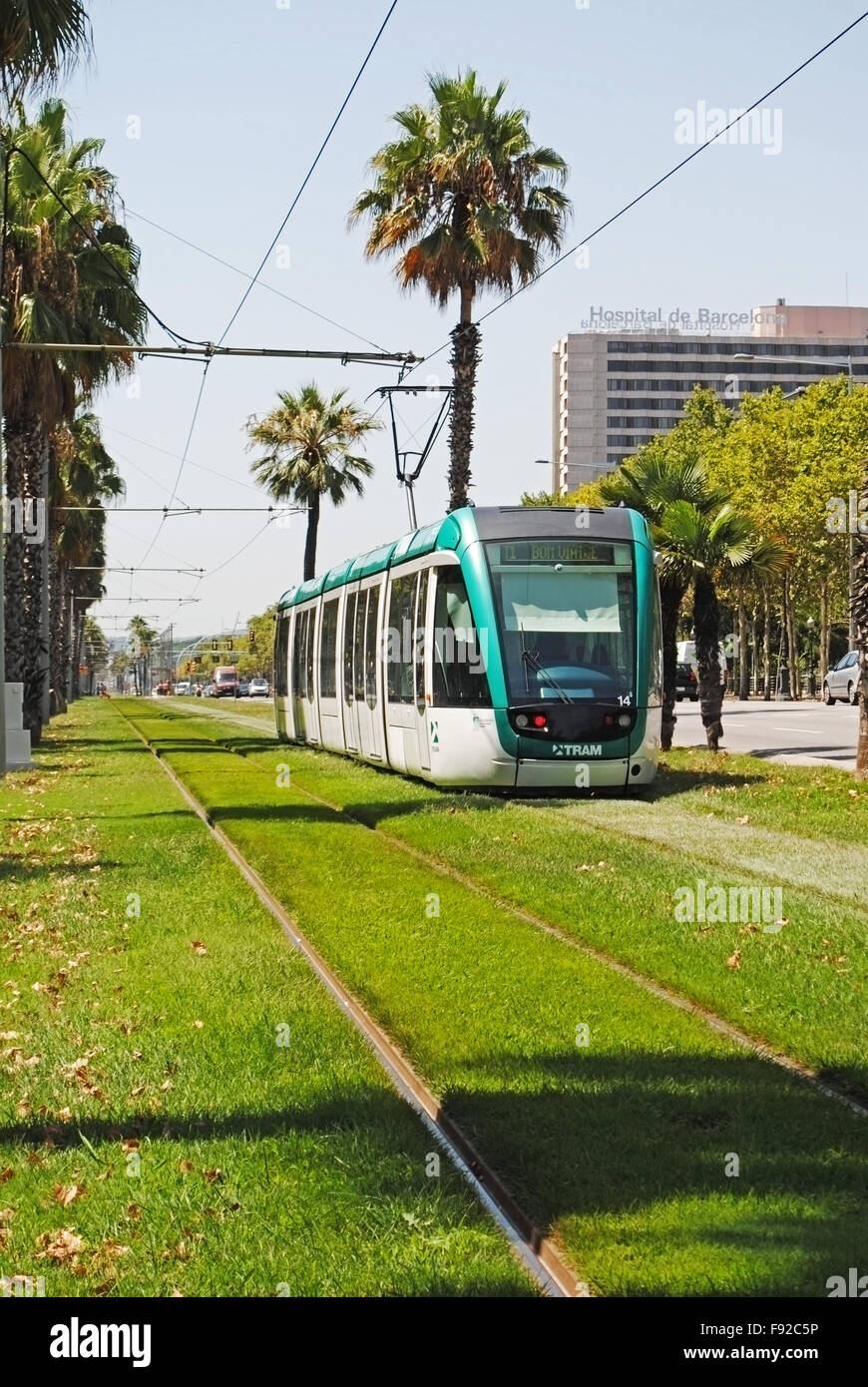 Overhead streetcar lines hi-res stock photography and images - Alamy