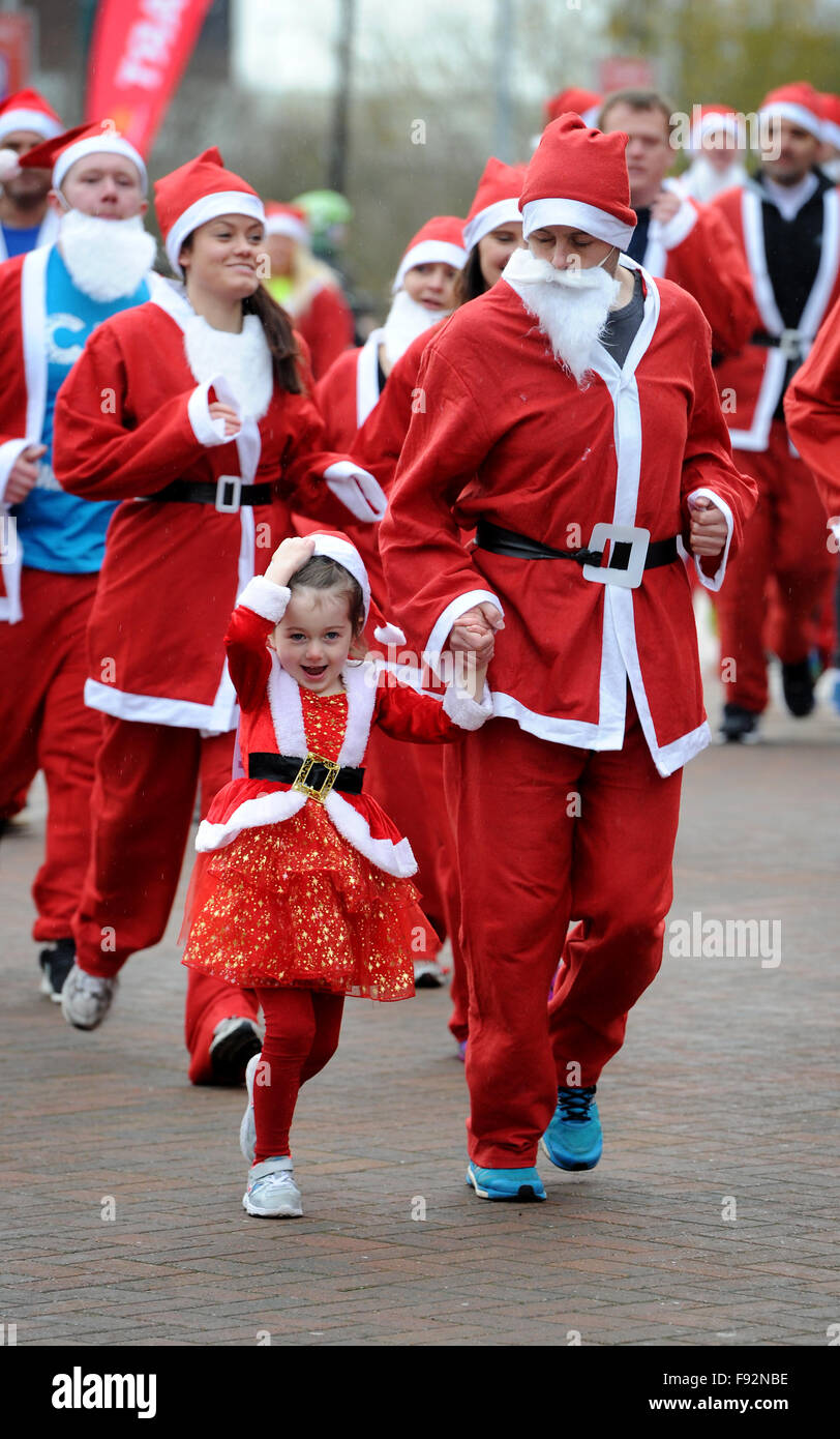 The annual Manchester United Foundation Santa Run, Old Trafford ...