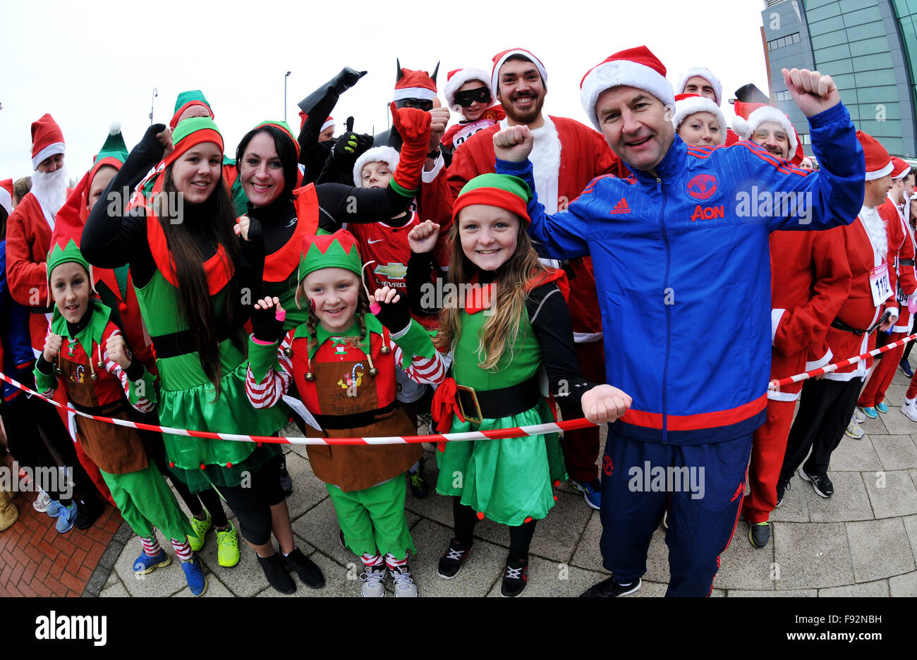 Annual manchester united foundation santa hi-res stock photography and ...