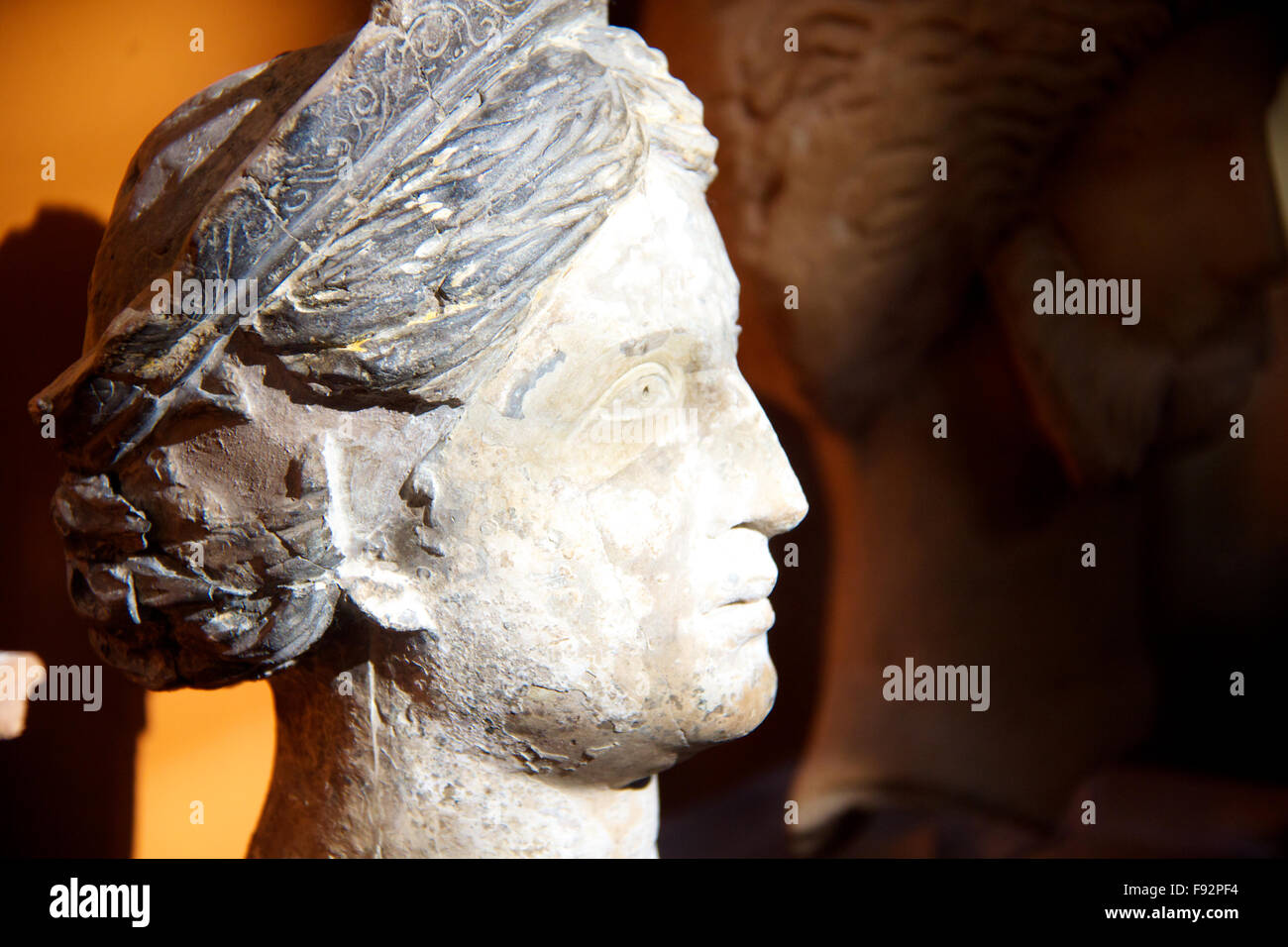Ancient Greek statues Stock Photo - Alamy