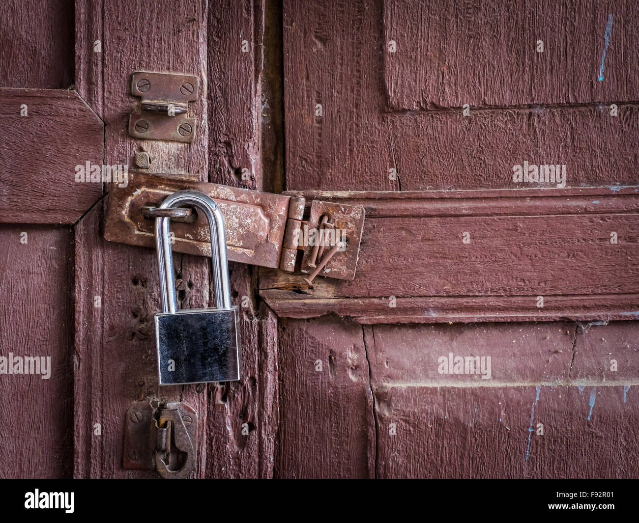 New lock hi-res stock photography and images - Alamy