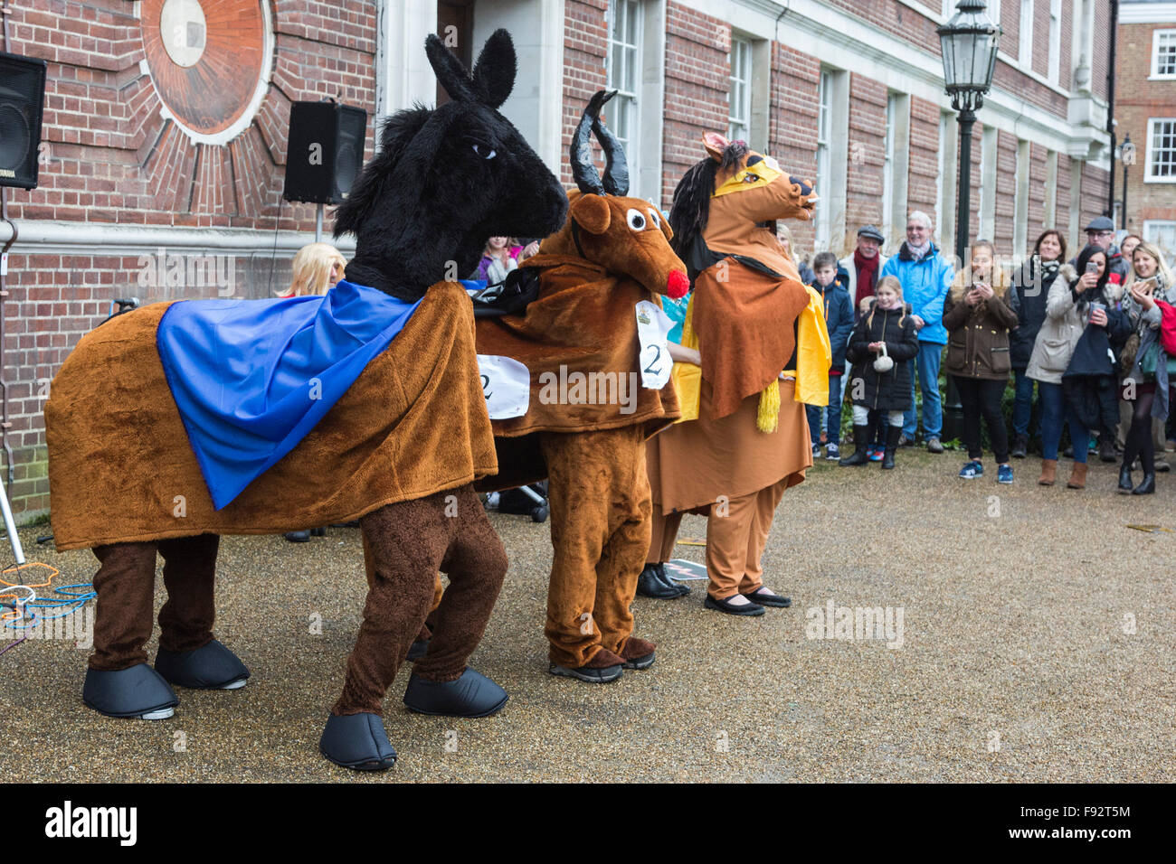 Panto horse hi-res stock photography and images - Alamy