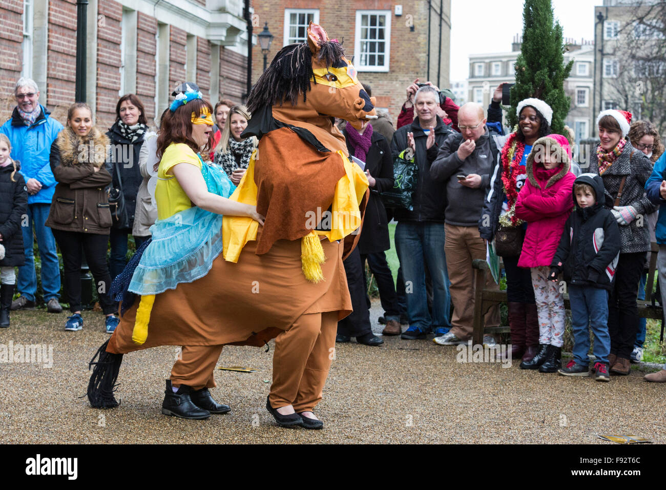 Panto horse hi-res stock photography and images - Alamy