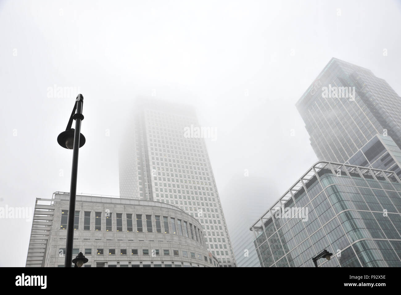 Canary Wharf, London, UK. 13th December 2015. UK Weather: Misty, murky ...