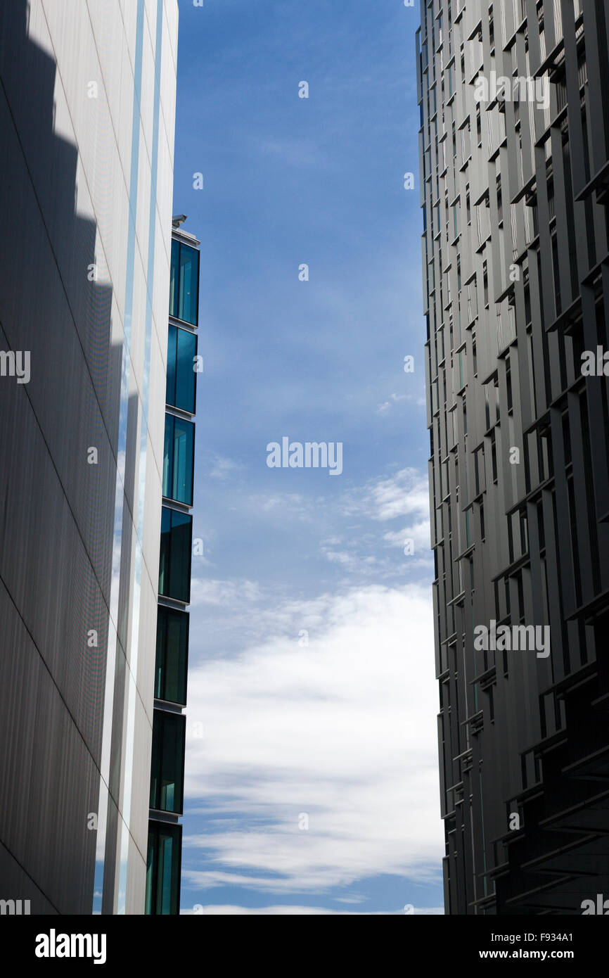 More two office building london High Resolution Stock Photography and ...