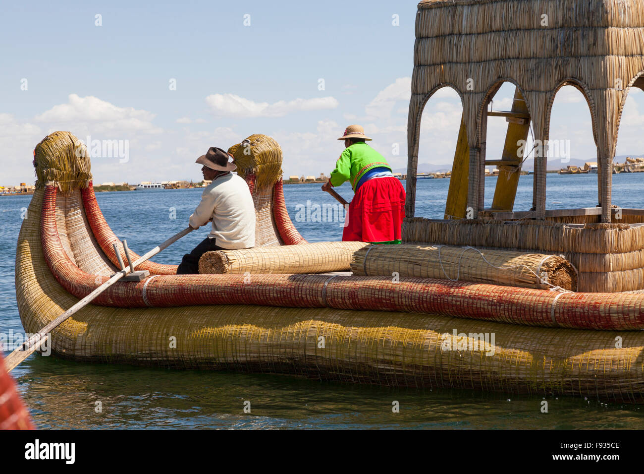 Reed boat hi-res stock photography and images - Alamy