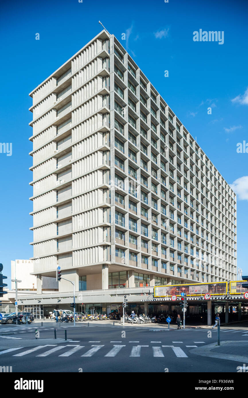 Israel, Tel Aviv, city hall - kikar Rabin Stock Photo - Alamy