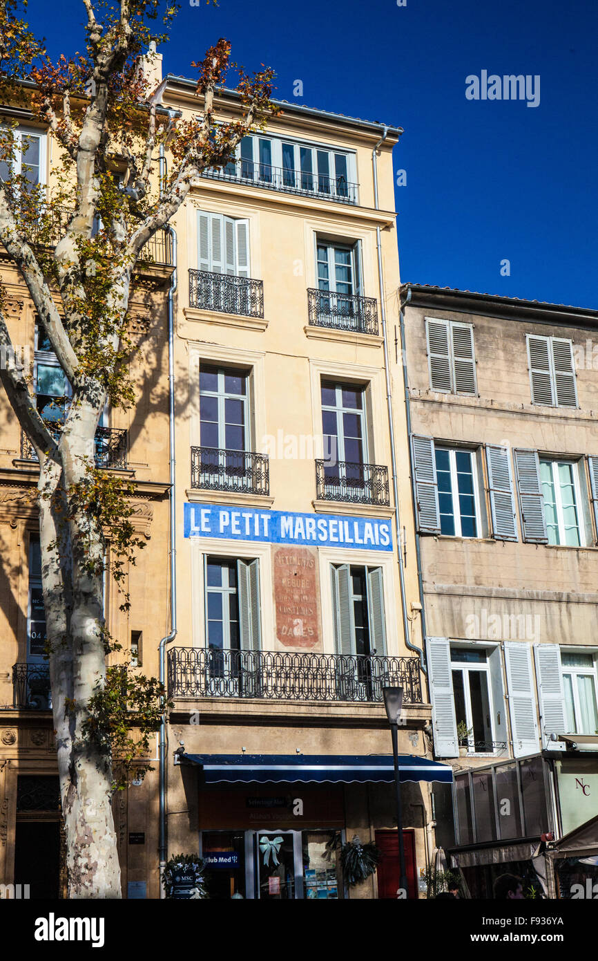 Aix gate hi-res stock photography and images - Alamy