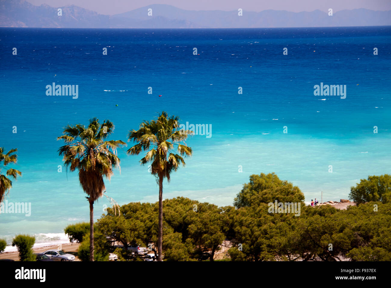 Clear turquoise water at Aegean seaside Stock Photo - Alamy