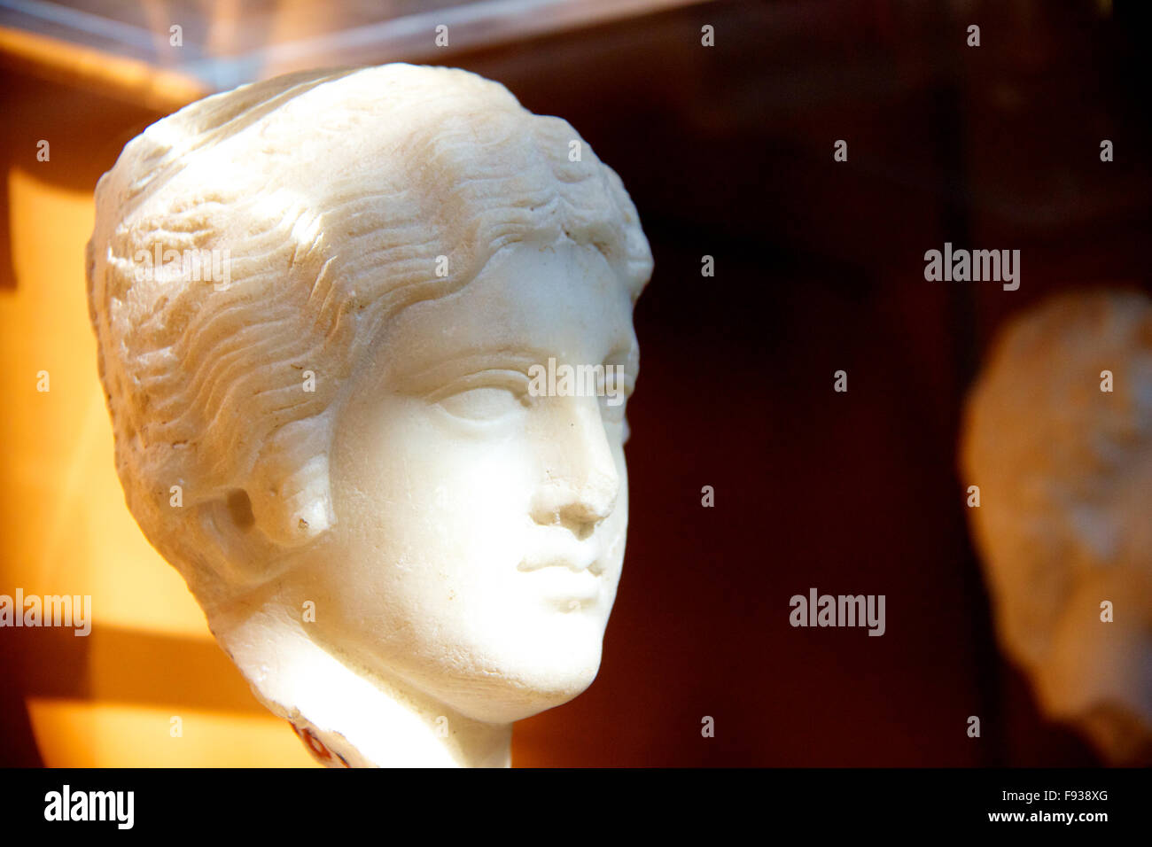 Ancient Greek statues Stock Photo - Alamy