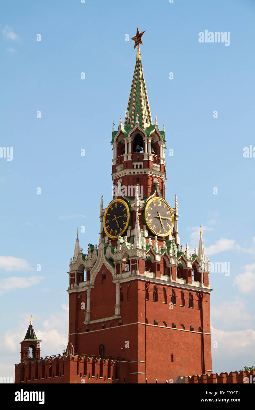The Saviour (Spasskaya) Tower of Moscow Kremlin, Russia Stock Photo - Alamy