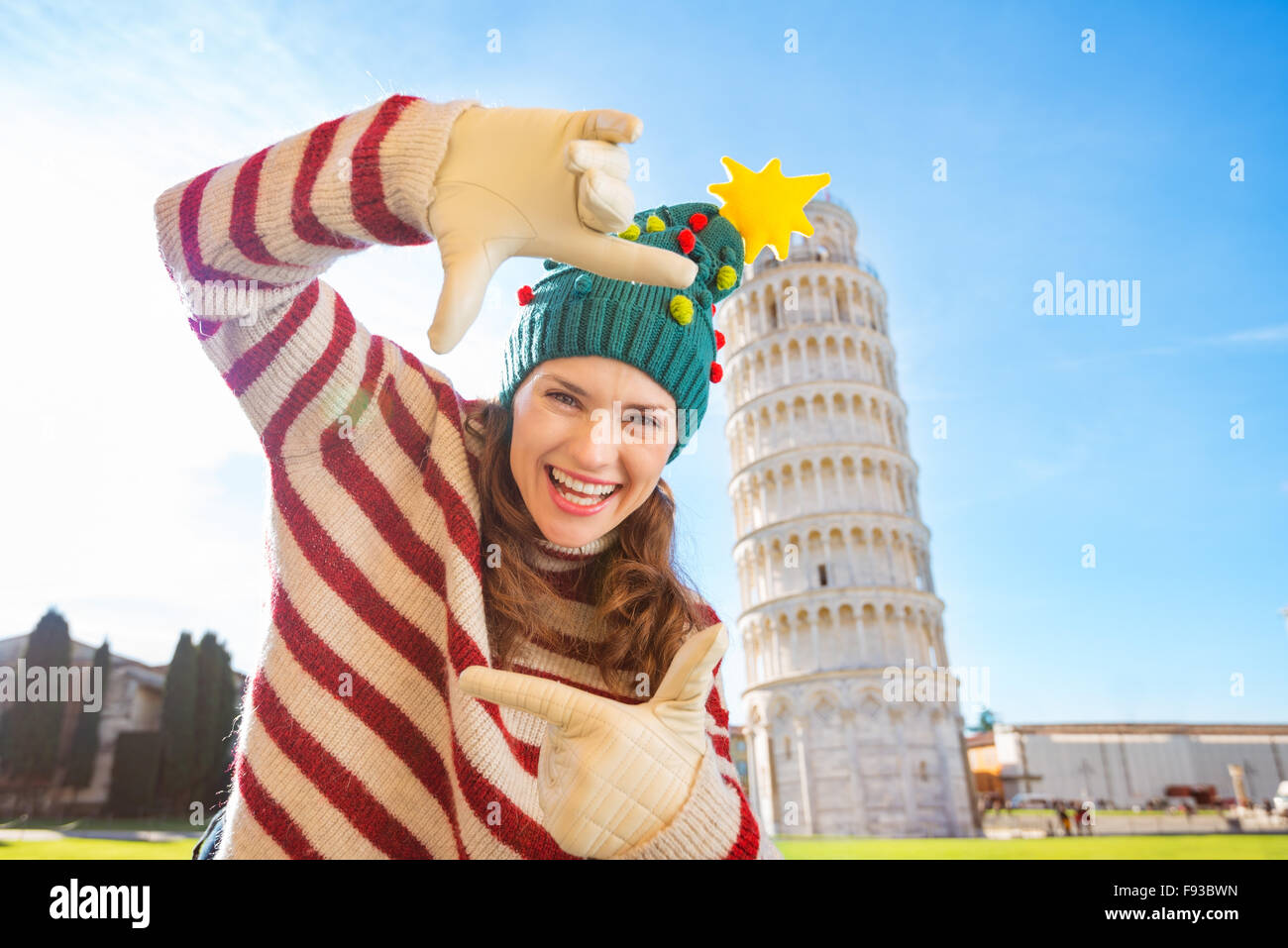 Searching gesture hi-res stock photography and images - Alamy