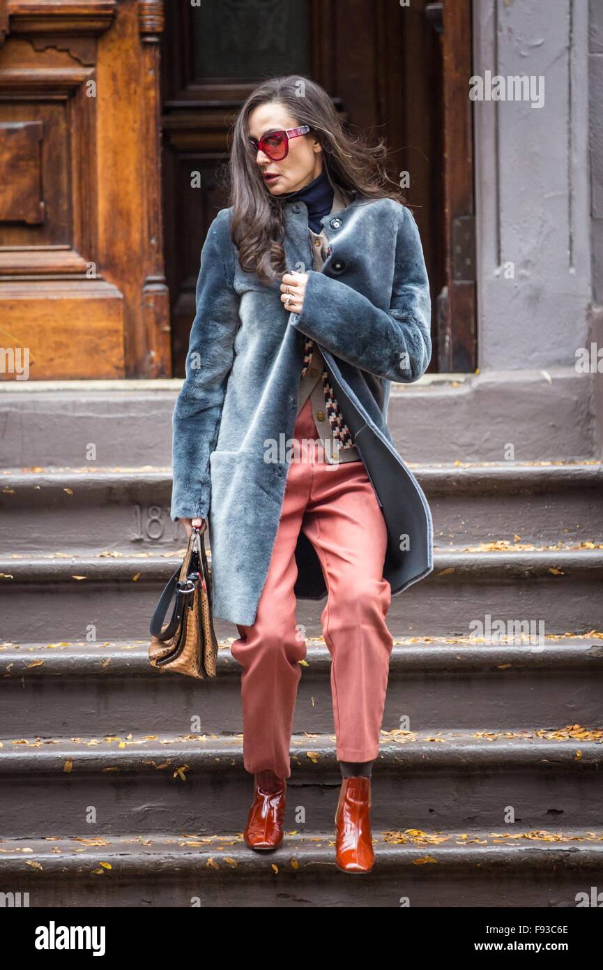 Alec Baldwin and Demi Moore on the set of their new movie 'Blind' in ...