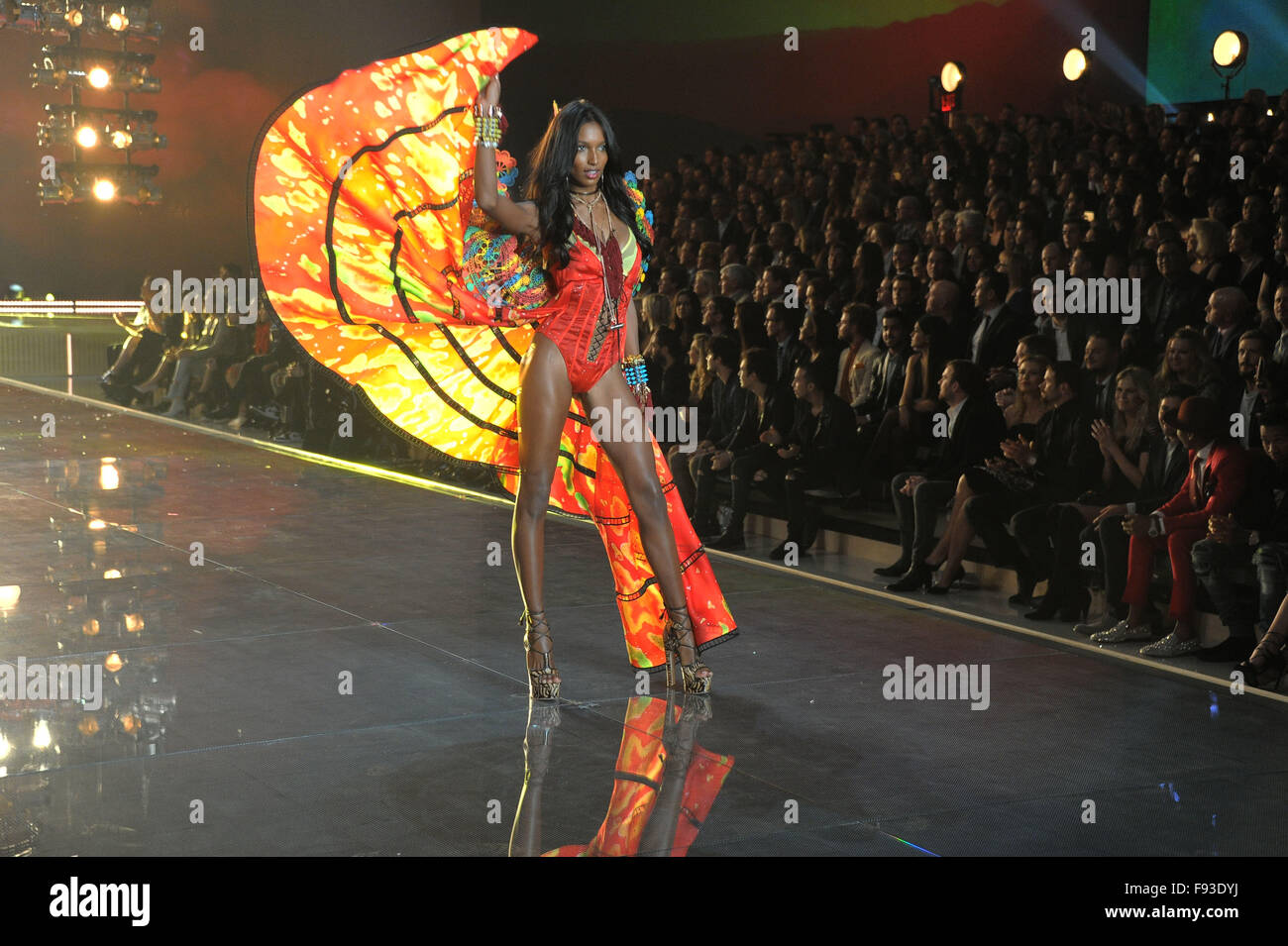Models walk the 2015 Victoria Secret Show in NYC Featuring: Jasmine ...