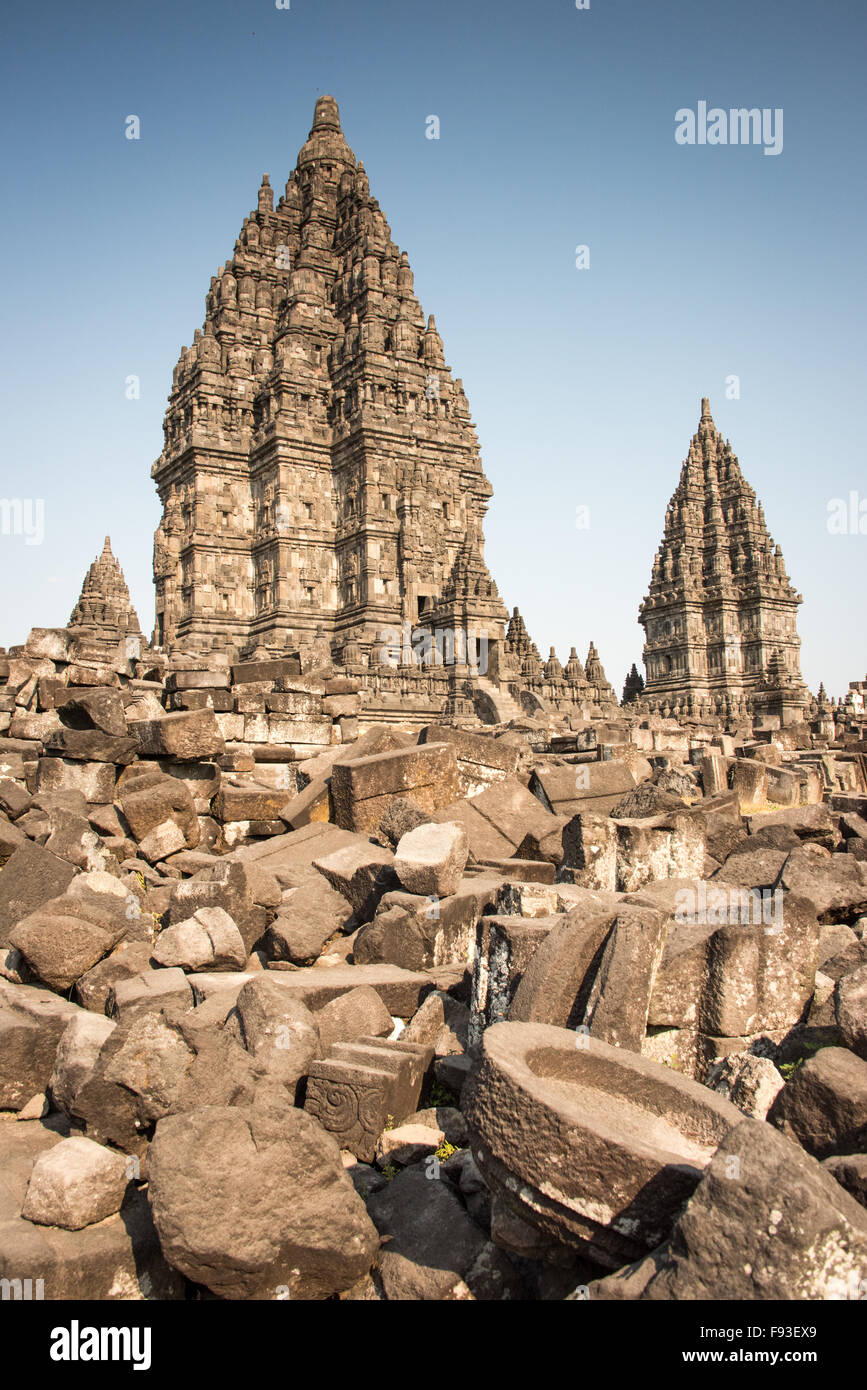 Hindu temples indonesia hi-res stock photography and images - Alamy