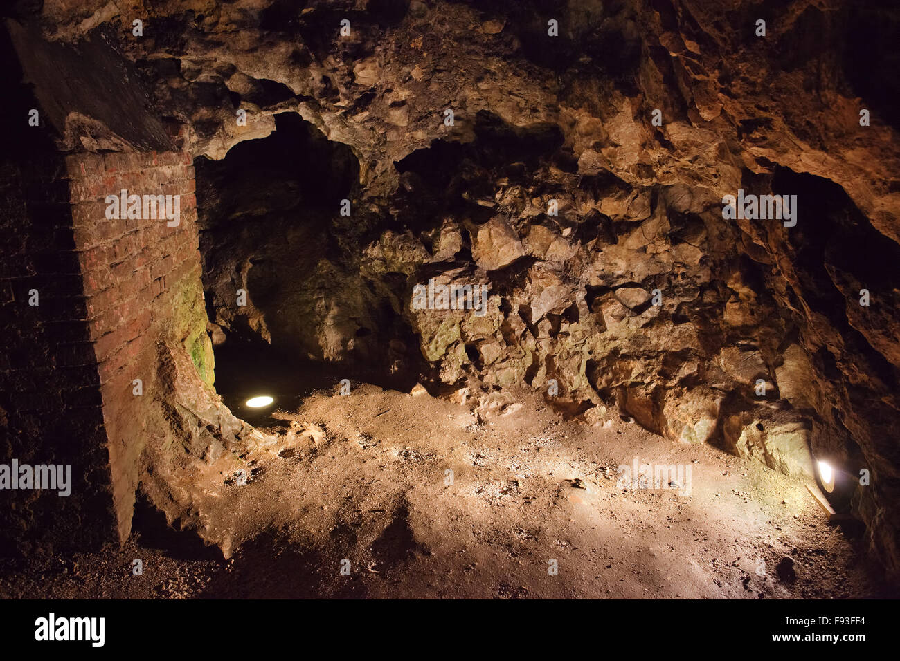 Dragon cave hi-res stock photography and images - Alamy