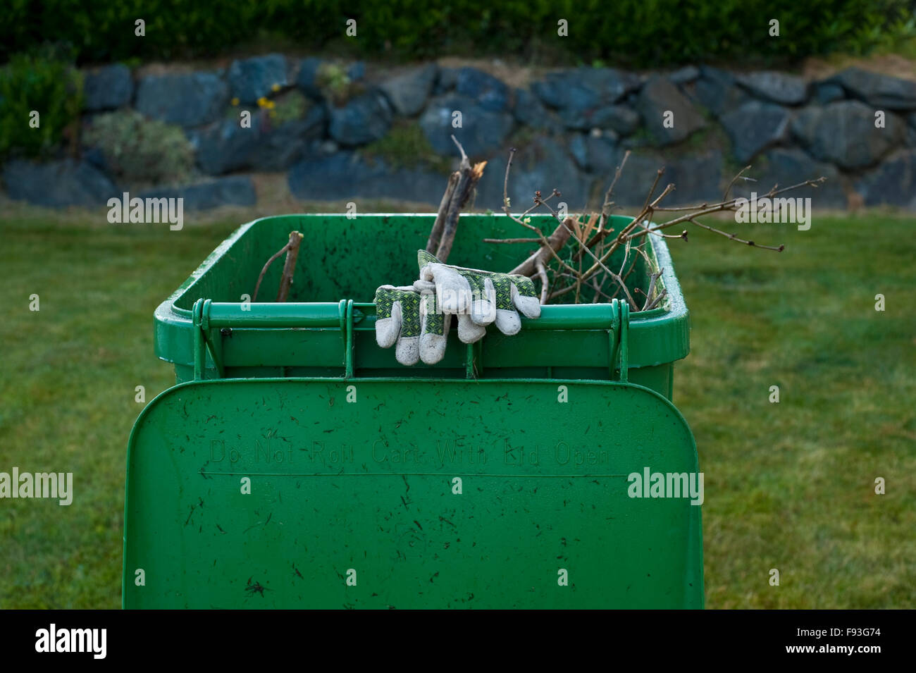 Objects work chores hi-res stock photography and images - Alamy