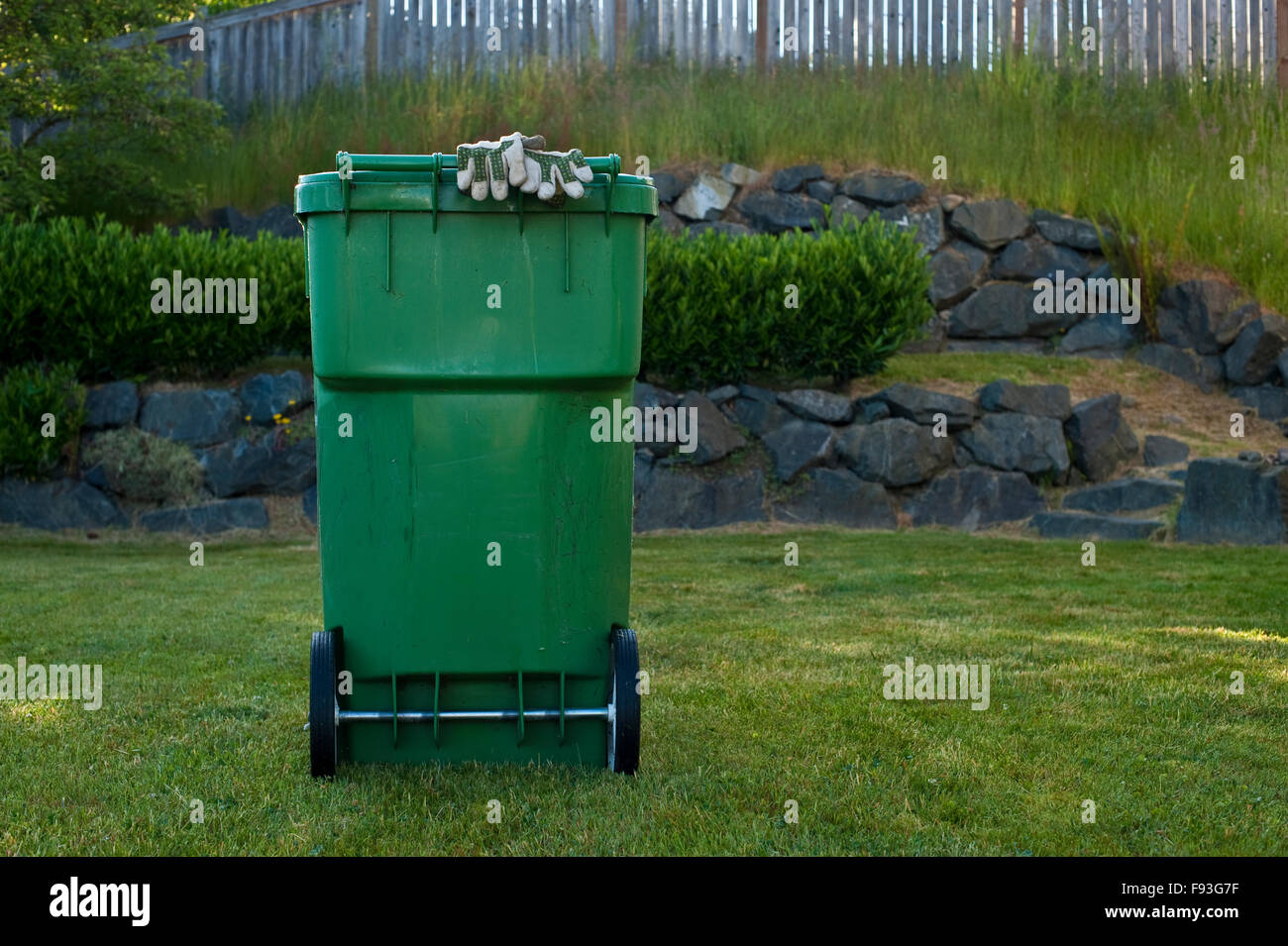 Neighborhood clean up hi-res stock photography and images - Alamy