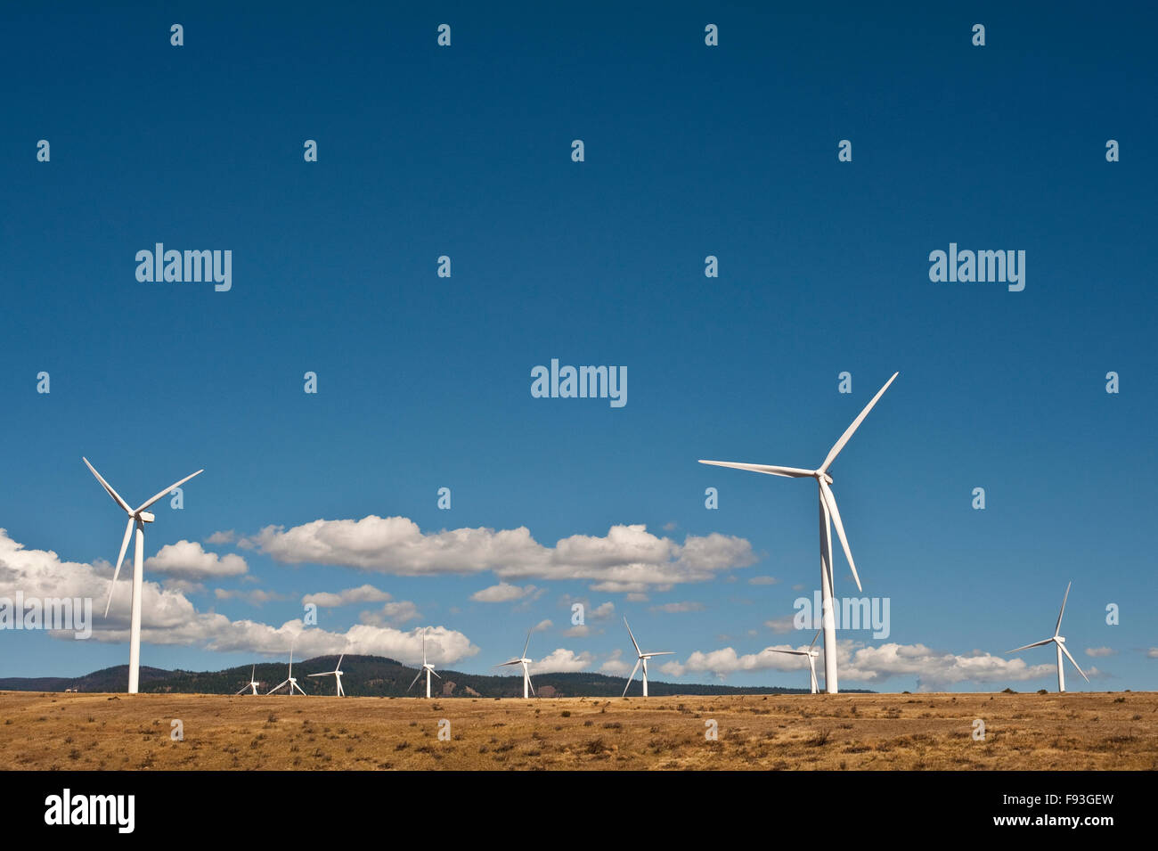Wind machines hi-res stock photography and images - Alamy