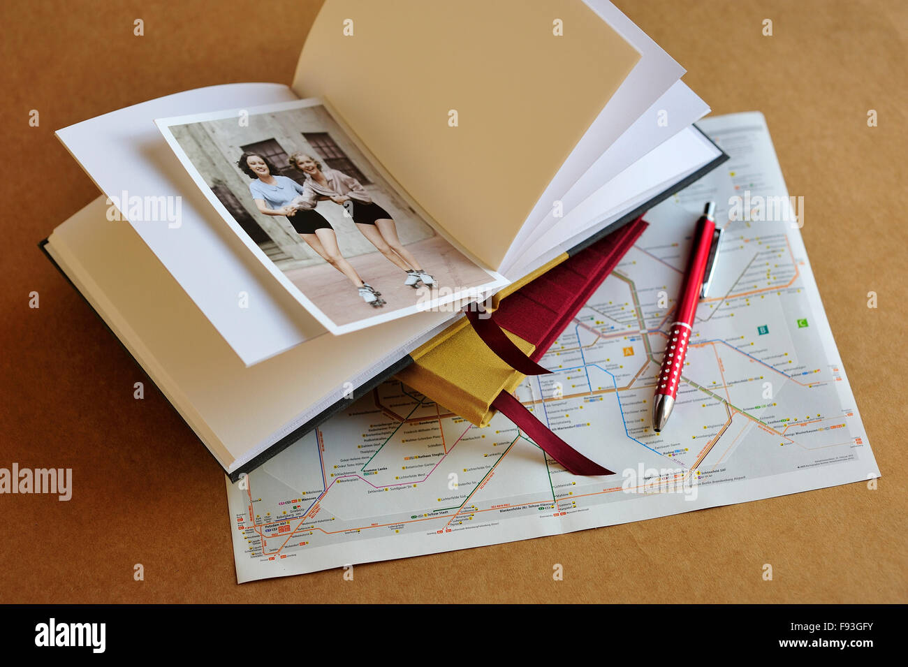 Hand made, stylish journal. Hand crafted, textured quality paper ...